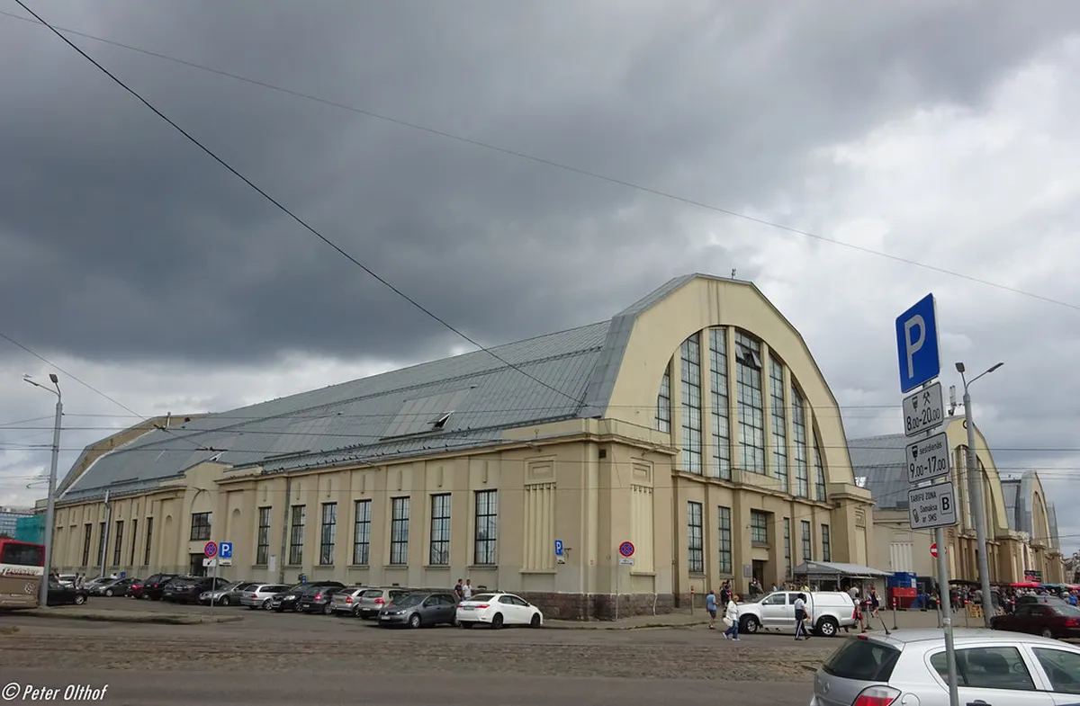 Riga Travel Guide 2026: Old Town, Art Nouveau, Central Market & More