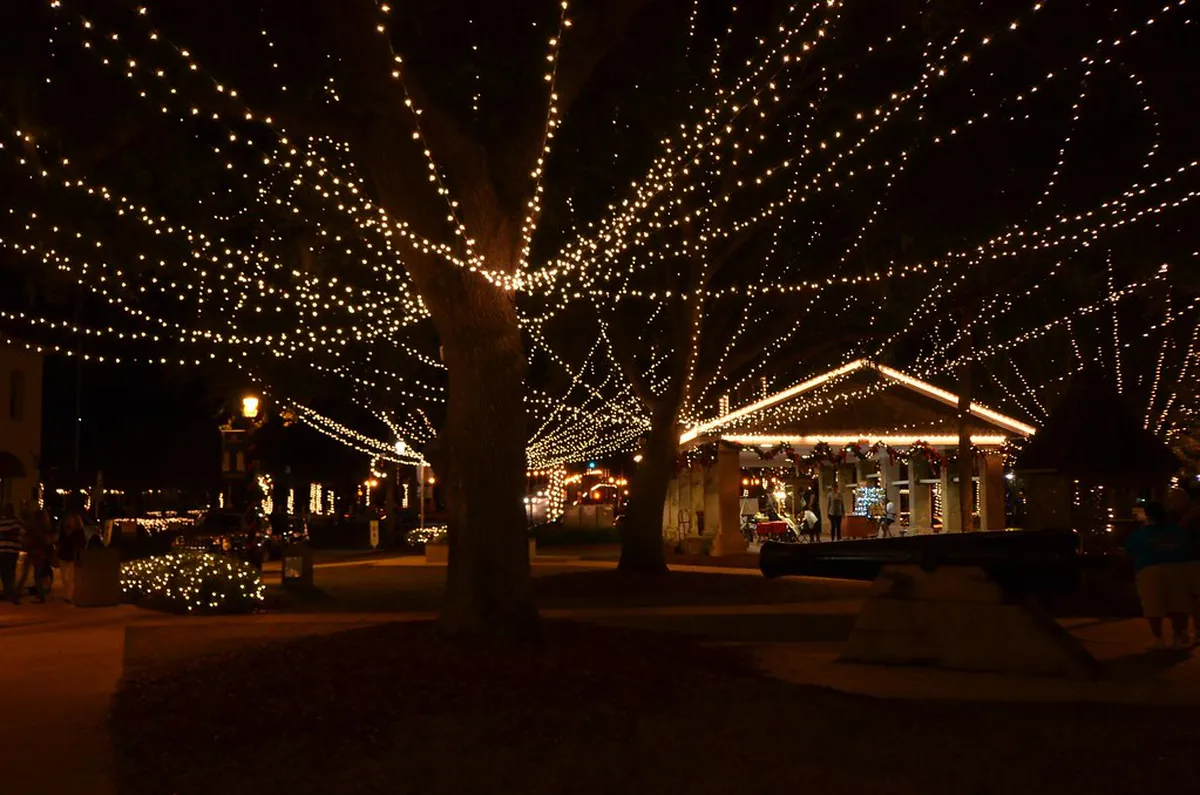 St. Augustine Nights of Lights 2026 Guide: 10 Essential Planning Tips