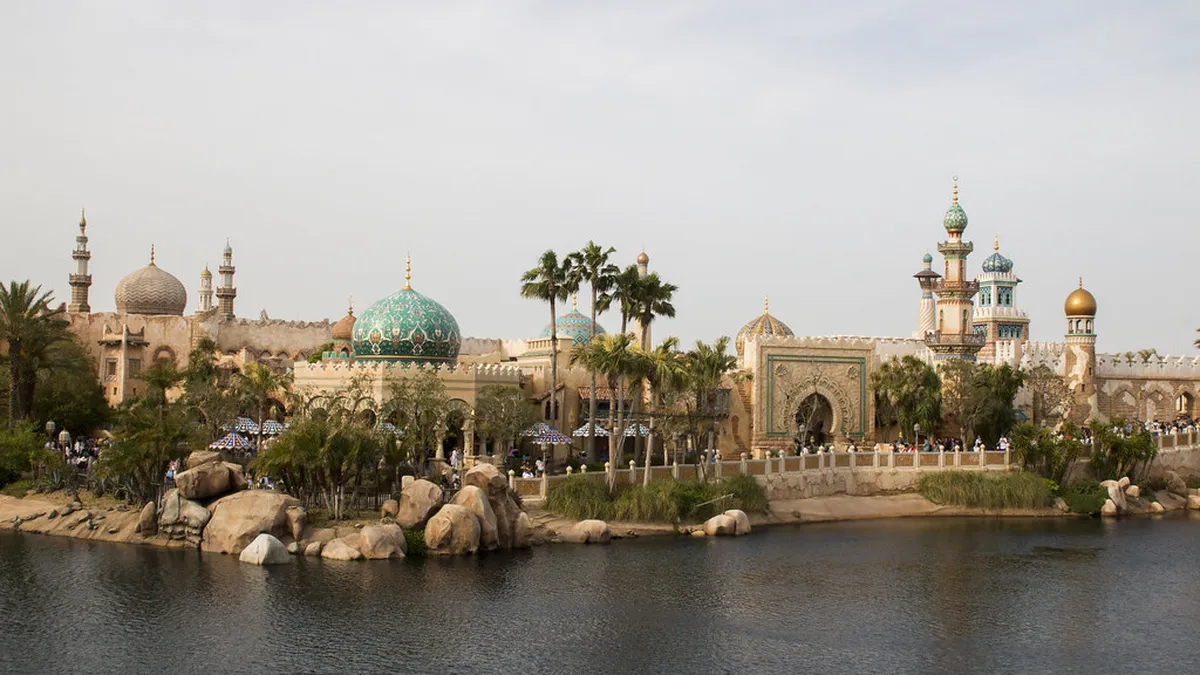 10 Essential Tips for Tokyo DisneySea Ticket Pricing and Booking
